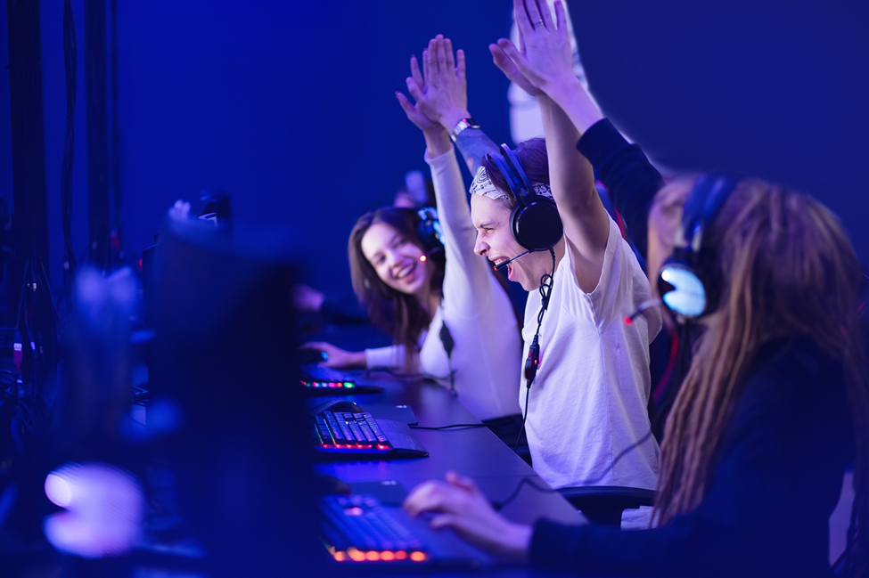 Gaming for Good: How Esports Can Benefit Society – Retro Bowl